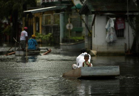Filipino Residents Riding On Makeshift Boat Editorial Stock Photo ...