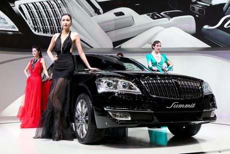 Korean Car Maker Ssangyong Motors Introduces Editorial Stock Photo ...