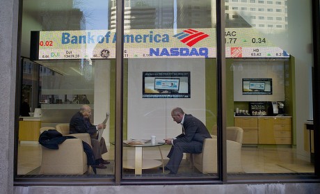 30 Bank ticker Stock Pictures, Editorial Images and Stock Photos ...