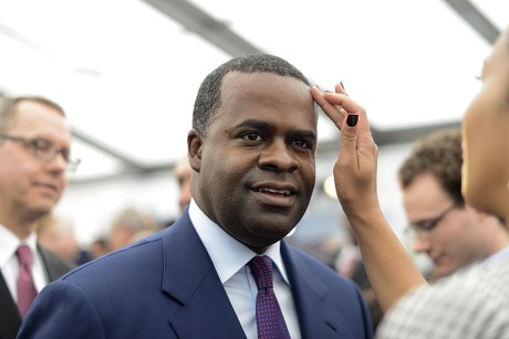 Atlantas Mayor Kasim Reed Gets Touch Editorial Stock Photo - Stock ...