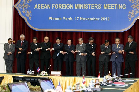 Asean Foreign Ministers Start Shake Hands Editorial Stock Photo - Stock ...