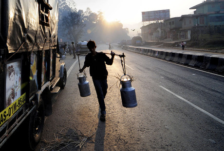 Indian Vendor Pours His Milk Sale Editorial Stock Photo - Stock Image ...