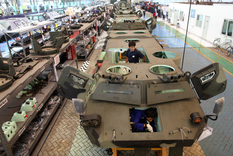 Indonesian Workers Assemble Anoa Armored Personnel Editorial Stock ...