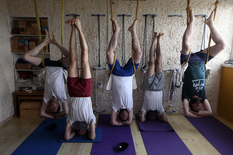 Ultra Orthodox Jewish Men Practice Yoga Editorial Stock Photo - Stock ...