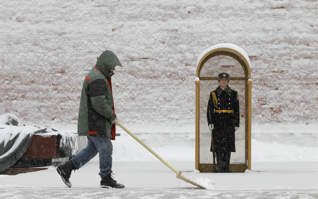 Russia Weather - Nov 2012 Stock Pictures, Editorial Images and Stock ...
