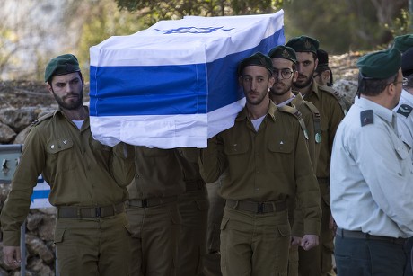Israeli Soldiers Carry Coffin Israeli Army Editorial Stock Photo ...