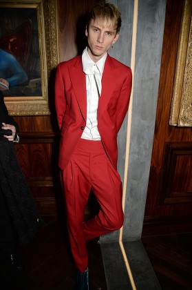4 Mgk red color colored colour coloured suit jacket trousers white ...
