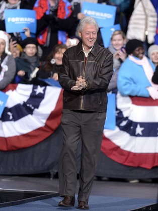 Former Us President Bill Clinton Walks Editorial Stock Photo - Stock ...