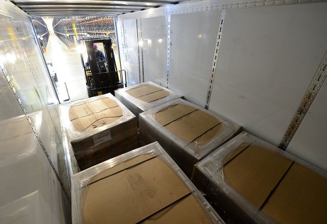 Pallets Emergency Meals Federal Emergency Management Editorial Stock ...