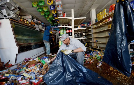 Men Try Clean Destruction Flooded Deli Editorial Stock Photo - Stock ...