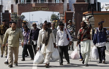 Released Indian Prisoners Carry Their Belongings Editorial Stock Photo ...