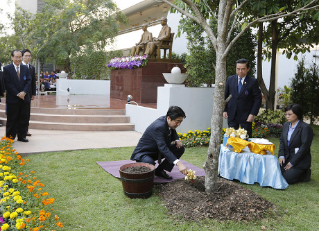 Japanese Prime Minister Shinzo Abe 3r Editorial Stock Photo - Stock ...