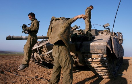 Israeli Soldier Dons His Flak Jacket Editorial Stock Photo - Stock ...