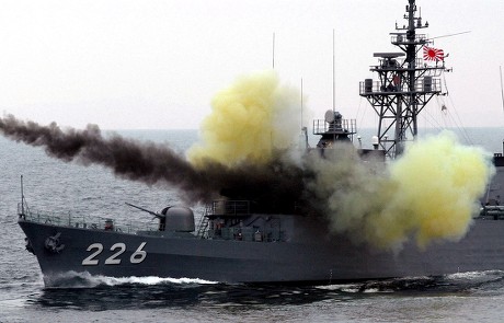 22 Japanese naval guns Stock Pictures, Editorial Images and Stock ...