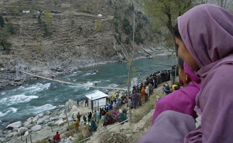 Kashmiri Muslim Woman Watch People Indian Editorial Stock Photo - Stock ...
