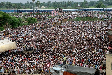 Thousands Viewers Gathered They Watching Total Editorial Stock Photo ...