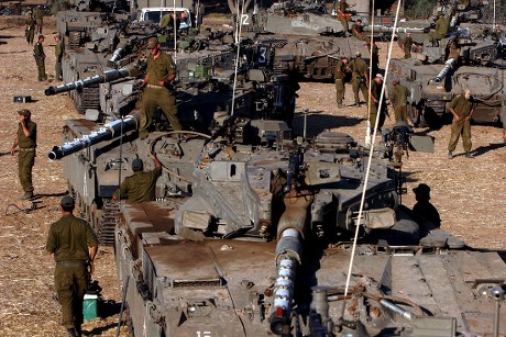Israeli Defence Force Soldiers Their Tanks Editorial Stock Photo ...