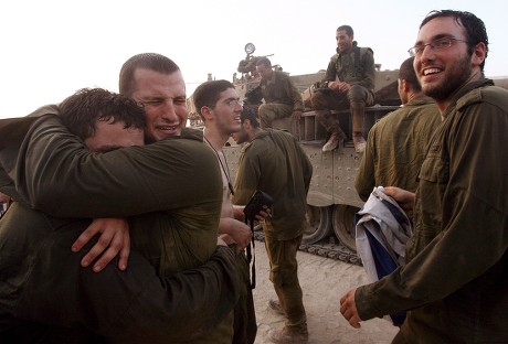 Israeli Paratroopers Embrace Each Other They Editorial Stock Photo ...