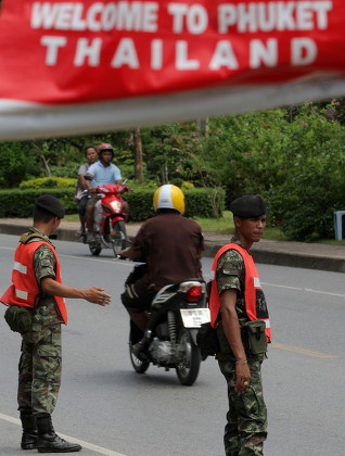 Thai Soldiers Direct Traffic Security Checkpoint Editorial Stock Photo ...