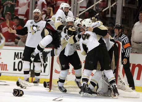 88 Stanley cup ice hockey championship Stock Pictures, Editorial Images ...