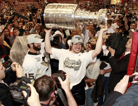 88 Stanley cup ice hockey championship Stock Pictures, Editorial Images ...