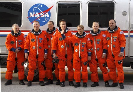 Space Shuttle Endeavour Mission Sts127 Crew Editorial Stock Photo ...