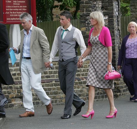 Colin Jamie Sally Knox Arrive Memorial Editorial Stock Photo - Stock ...