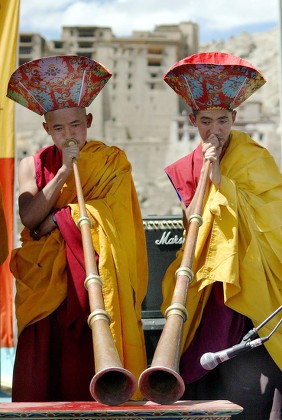 Ladakhi Buddhist Monks Play Long Traditional Editorial Stock Photo ...