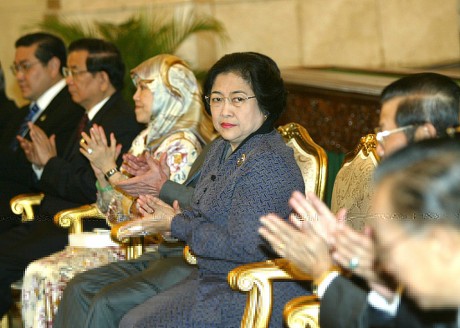 Indonesian President Megawati Sukarnoputri Gives Her Editorial Stock ...