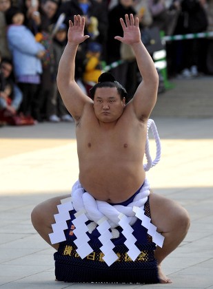 Mongolian Sumo Grand Champion Hakuho Dedicates Editorial Stock Photo ...