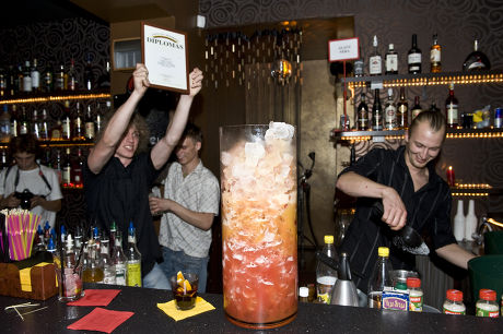__COUNT__ Shooters Bar claim the Lithuanian Guinness Book of Records ...