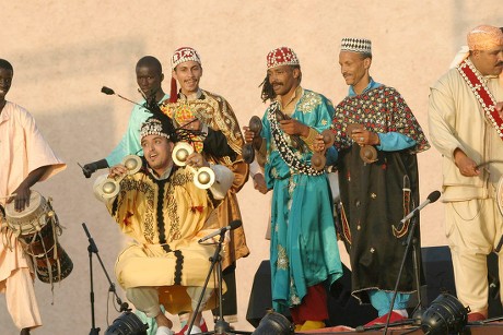 __COUNT__ Morocco Music - Jun 2004 Stock Pictures, Editorial Images and ...