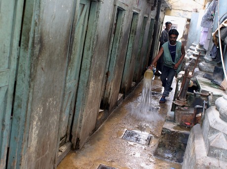 Pakistani Cleaner Drain Water On Floor Editorial Stock Photo - Stock ...