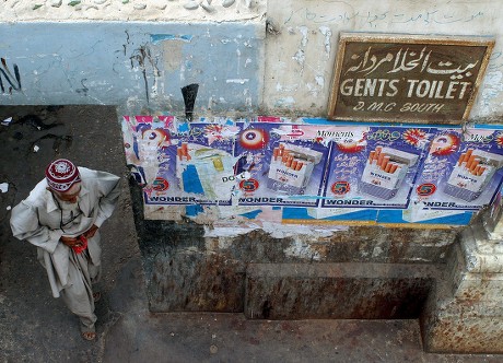 Pakistani Man Tying His Waistband He Editorial Stock Photo - Stock ...