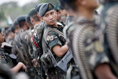 Filipino Army Soldiers Stand Formation Army Editorial Stock Photo ...