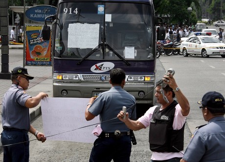 Philippine Police Prepare Negotiation Procedures Around Editorial Stock ...