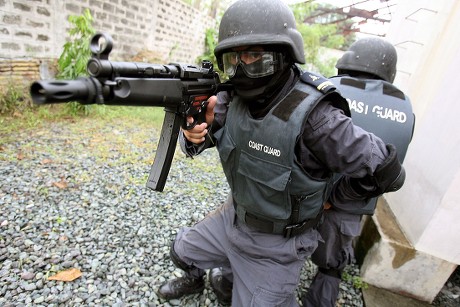 3 Security police quick reaction team Stock Pictures, Editorial Images ...