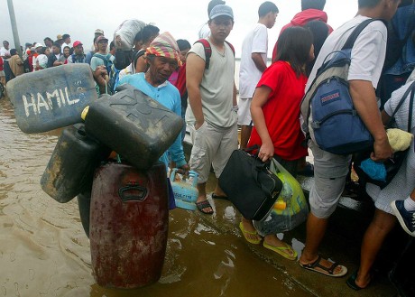 Filipino Villagers Trying Board Boat Port Editorial Stock Photo - Stock ...
