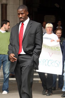 Dwain Chambers at the Royal Courts of Justice, London, Britain - 18 Jul ...