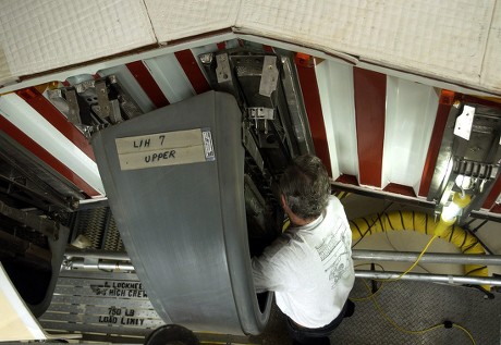 United Space Alliance Technician Robert Jacobson Editorial Stock Photo ...