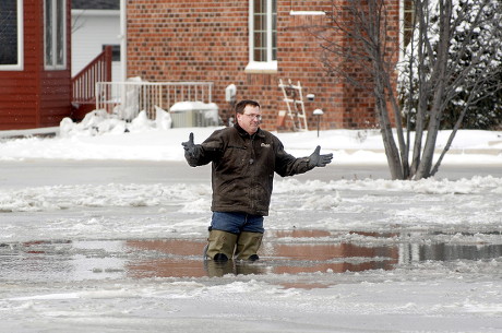 George Haugo Crosses Floodwaters His Home Editorial Stock Photo - Stock ...