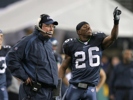 Seattle Seahawk Ken Hamlin R Taunts Editorial Stock Photo - Stock Image ...