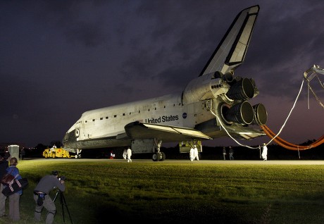 Space Shuttle Discovery Mission Sts120 Photographed Editorial Stock ...