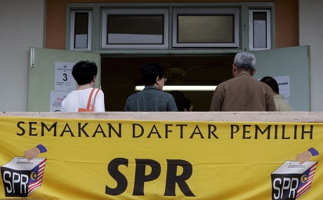 Malaysia Election - Mar 2008 Stock Pictures, Editorial Images and Stock ...