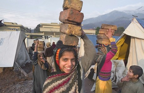 Pakistan Earthquake Aftermath - Jan 2006 Stock Pictures, Editorial ...
