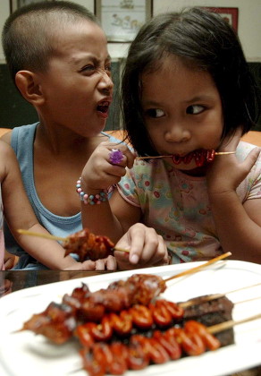 Filipino Children Make Faces They Eat Editorial Stock Photo - Stock ...