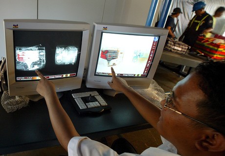 Filipino Pier Security Point His Finger Editorial Stock Photo - Stock ...