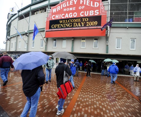 Diehard Fans Braving Cold Temperatures Rain Editorial Stock Photo ...