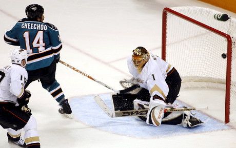 Anaheim Ducks Drew Miller Celebrates Following Editorial Stock Photo ...