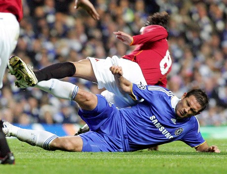 Chelseas Frank Lampard Ground Battles Romas Editorial Stock Photo ...